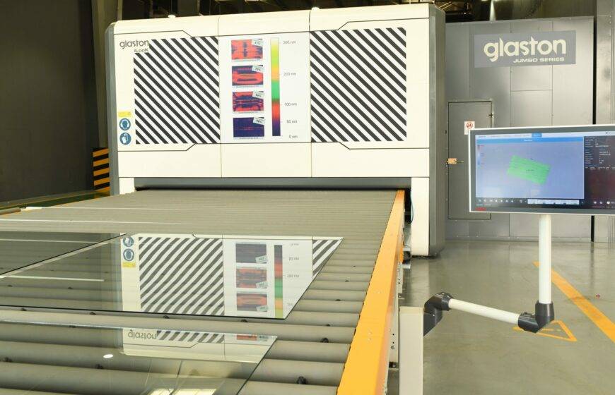 Emirates Glass has added a brand new state-of-the-art furnace to its ...
