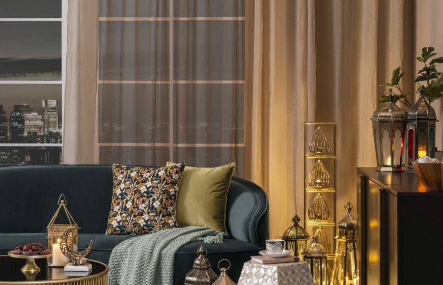 Homes r Us launches the festive collection