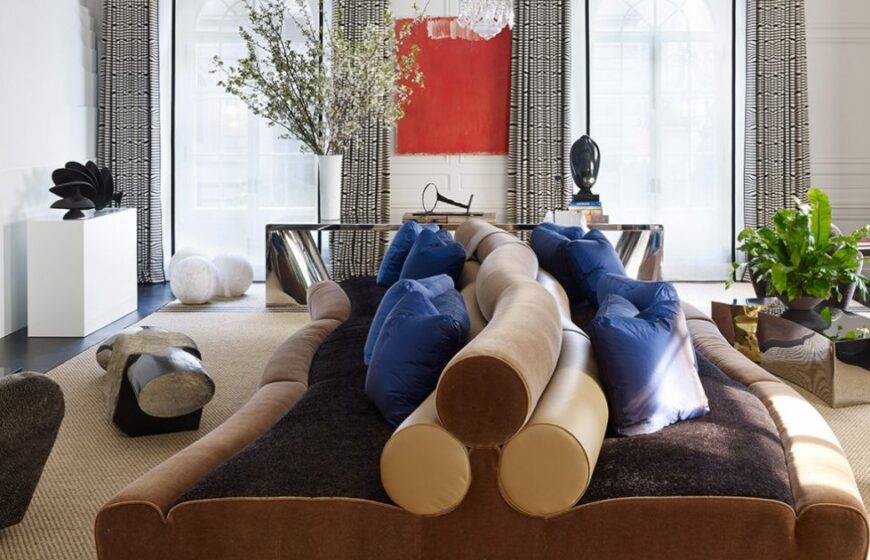 Exuding Refinement and Elegant Simplicity