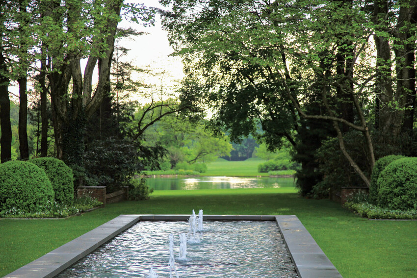 A Contemporary Master of Landscape Design